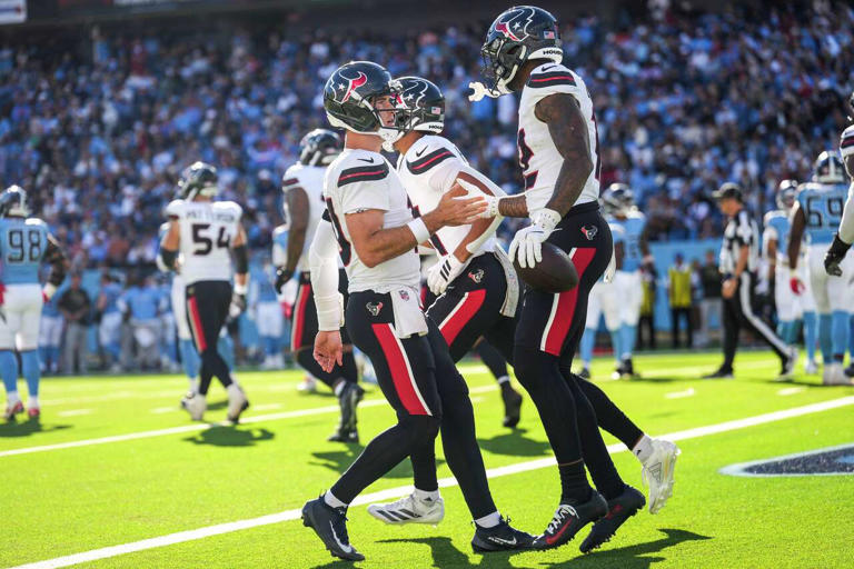 How Davis Mills came up big again for Texans in closing time. 'He's ...