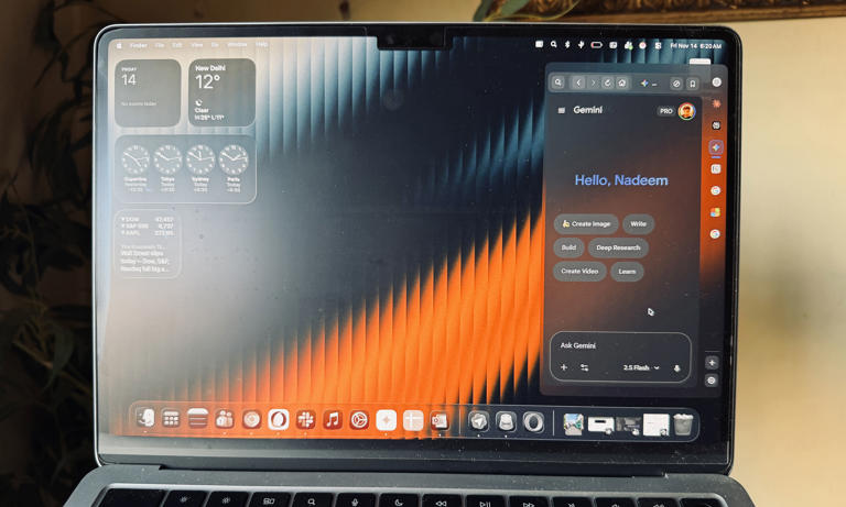 I put a sidebar on my Mac for focused work, and it also fixed a huge ...