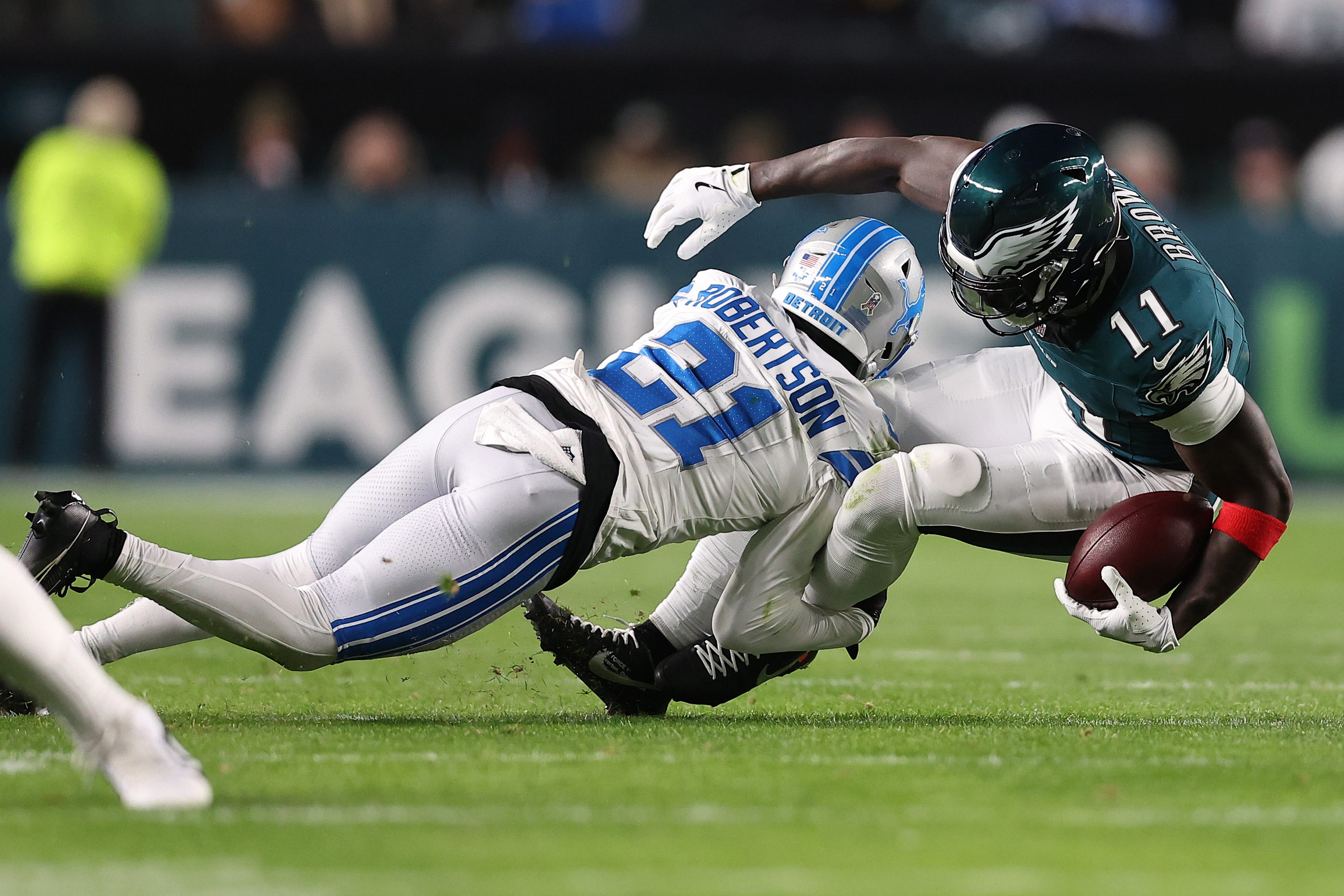 Eagles vs. Lions: Takeaways from the first half as Philadelphia holds a ...