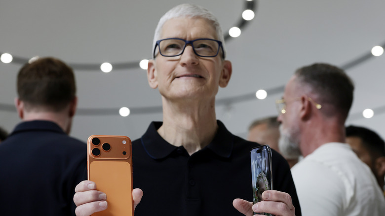 Tim Cook May Step Down As CEO Of Apple As Early As Next Year