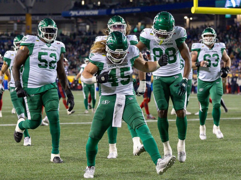 Champions: Roughriders win Grey Cup with 25-17 victory over Alouettes