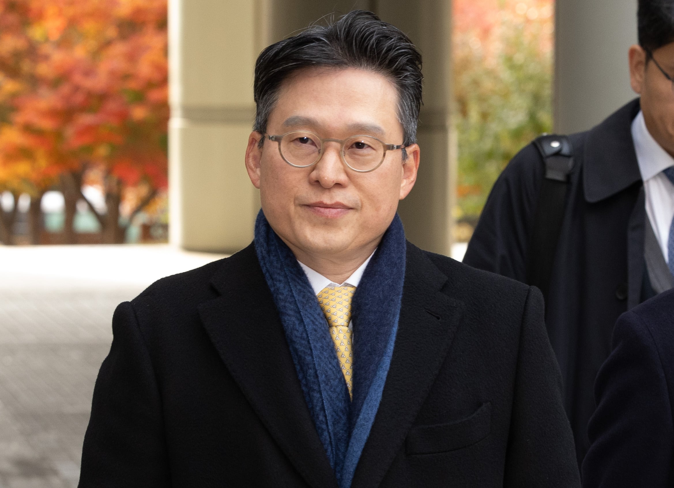 Former Prosecutors' Arrest Review in Marine Corruption Probe Obstruction