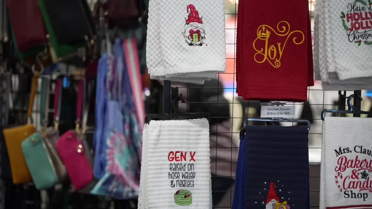 Royal Scot hosts annual craft show for holiday shoppers