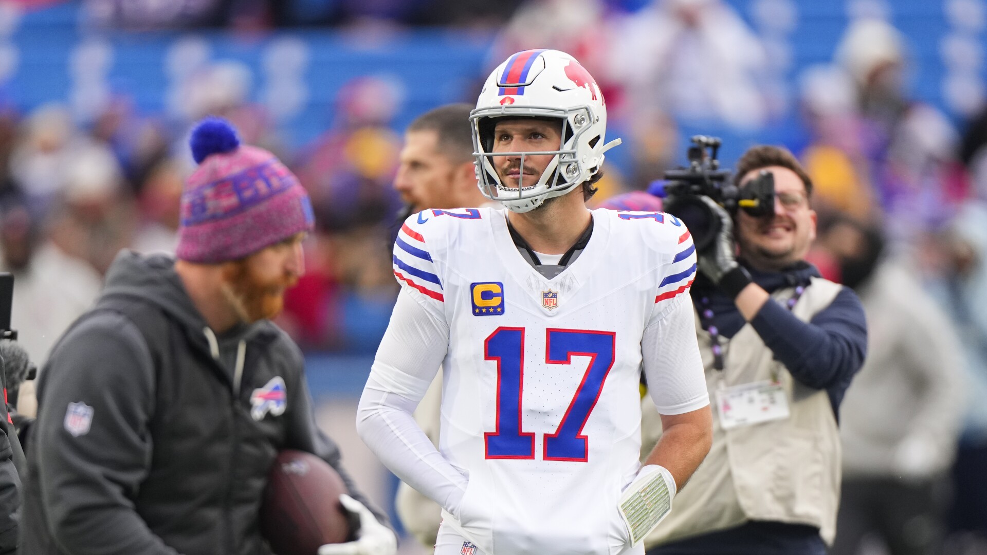 Josh Allen rushing TD gives Bills 7-3 lead over Bucs