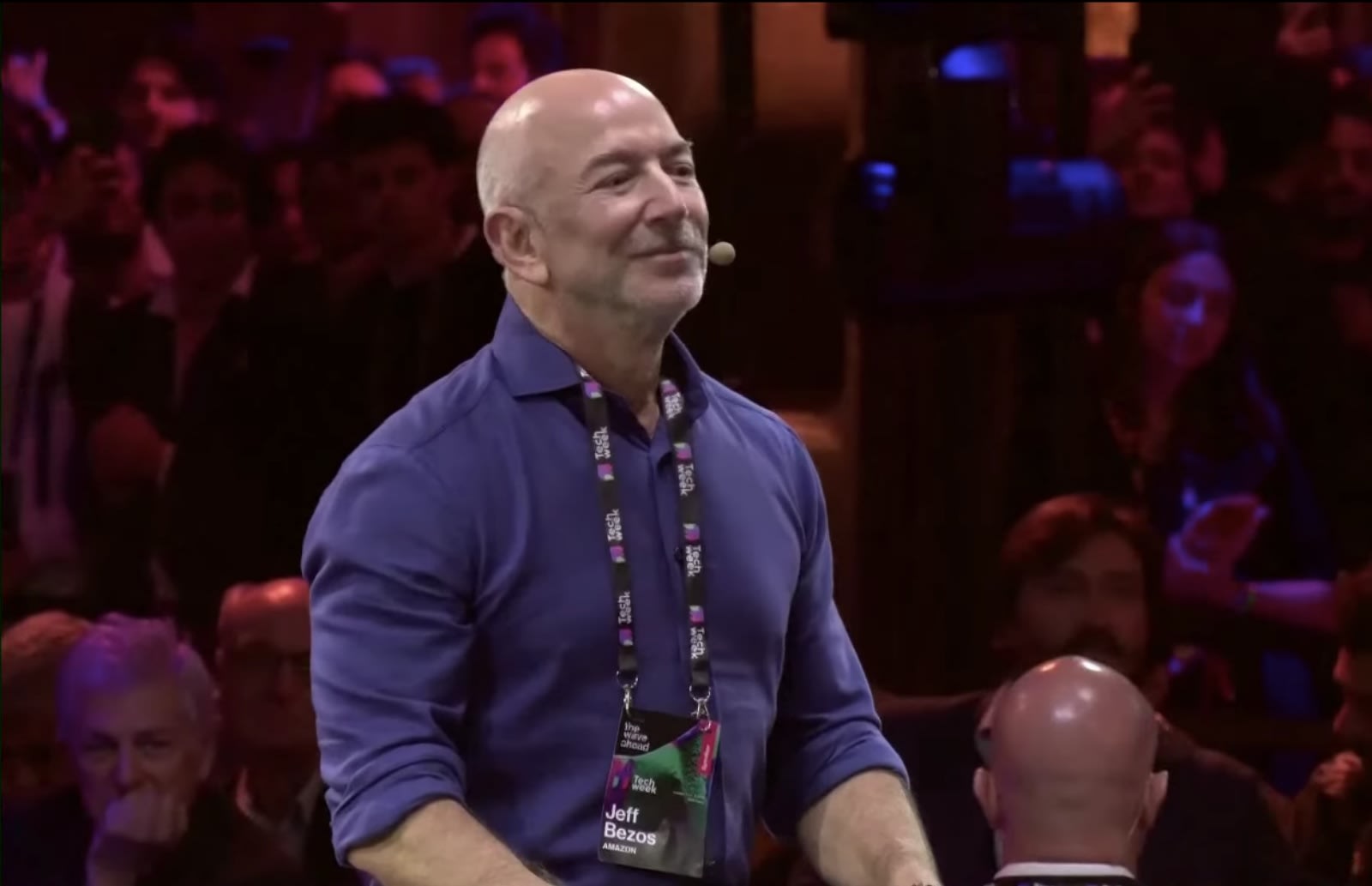 Is Meghan Markle Leaving Netflix? Rumours Say She's Been 'Wooing' Jeff ...