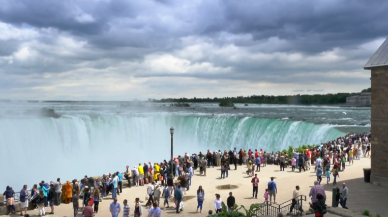 Niagara Falls Was Drained—What Engineers Found at the Bottom Left ...