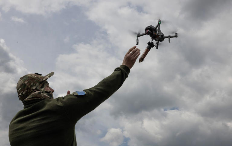 Ukrainian drones take out Russian air defenses near Kherson logistics hub