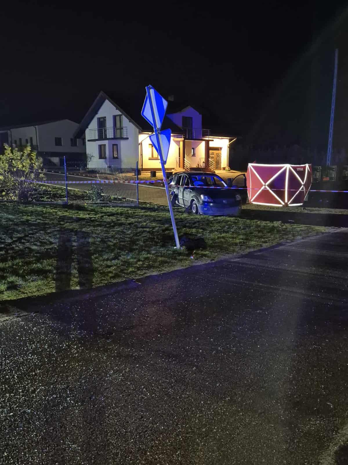 Tragedia na drodze w miejscowości Grabowiec. Nie żyje 35-latek! Droga ...