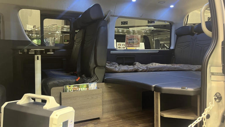 398万円「トヨタ・希少な新車」特に入手が難しい新車を確保、しかも即納可能。細部にまでこだわった設計がブッ刺さる！