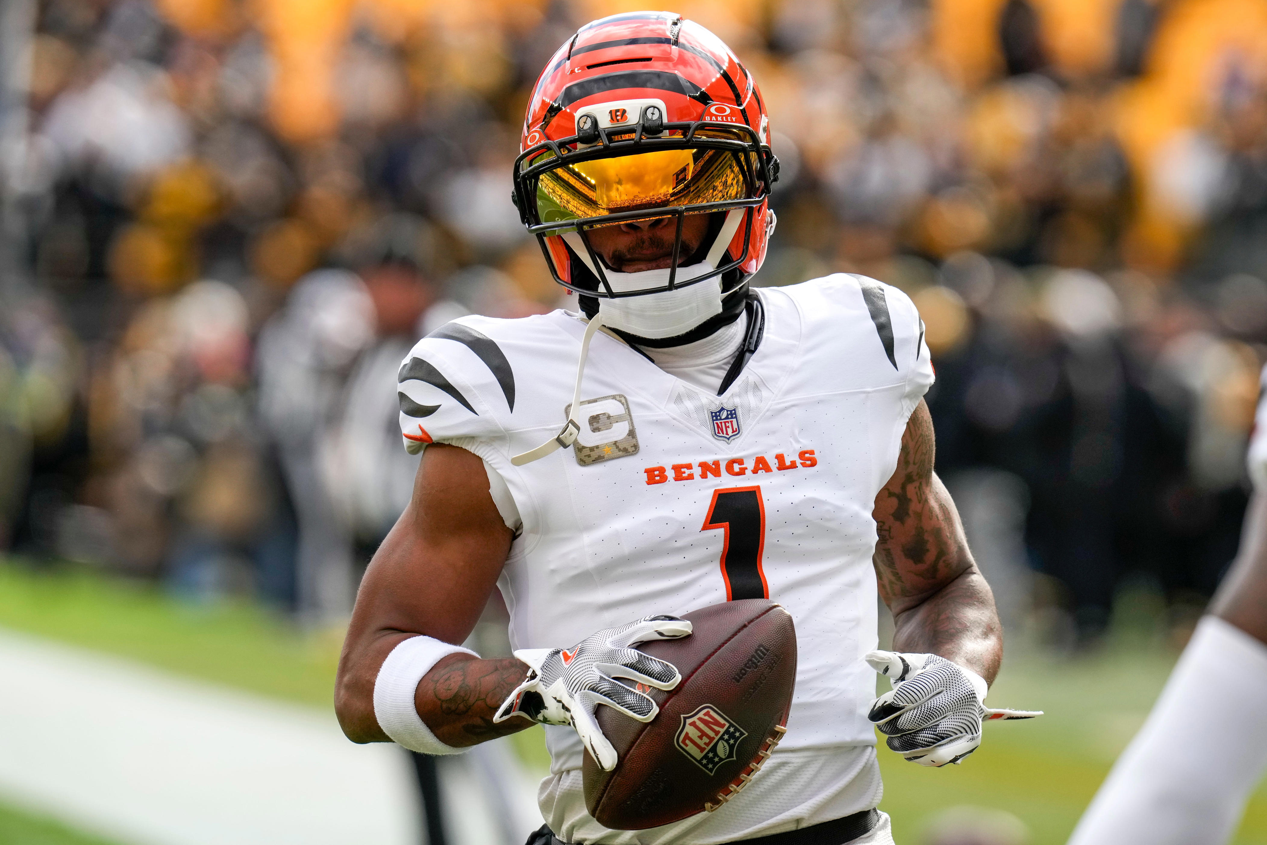 Analysis: Bengals fail to do anything well in blowout loss to Steelers