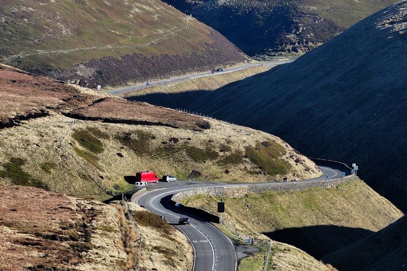 Snake Pass to be closed for hours after police rush to serious crash