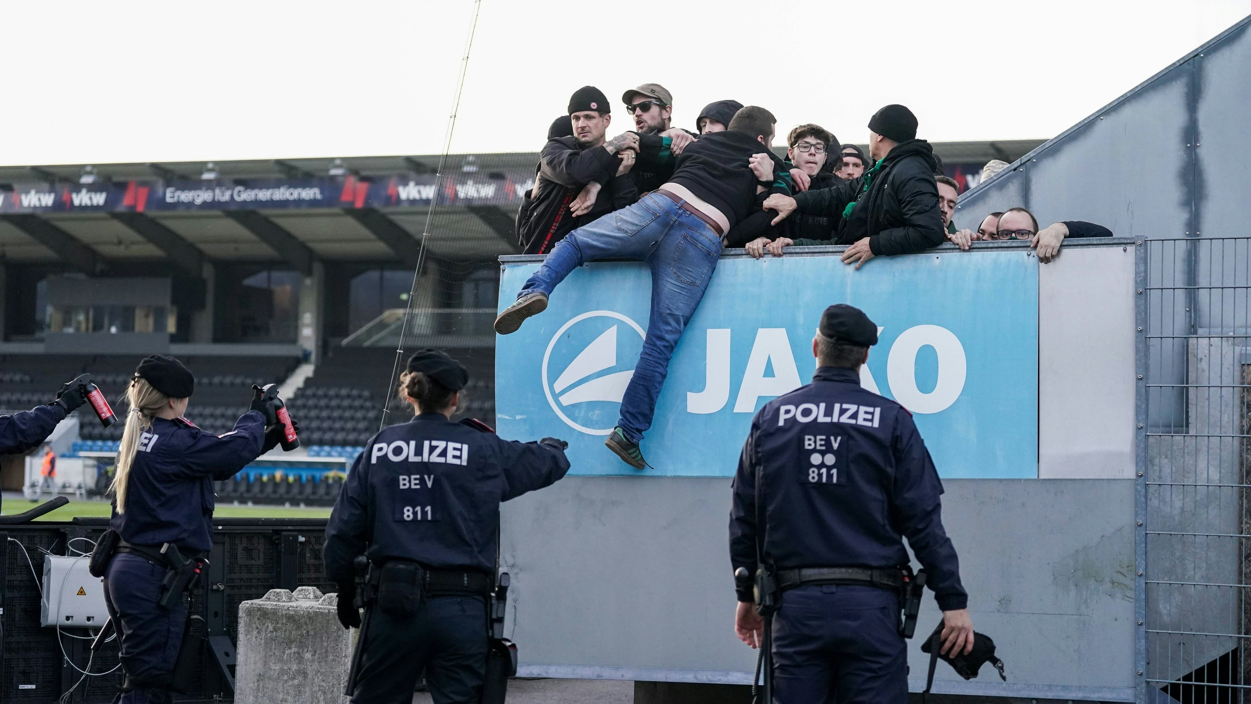 Wacker-Präsident schäumt nach Ausschreitungen