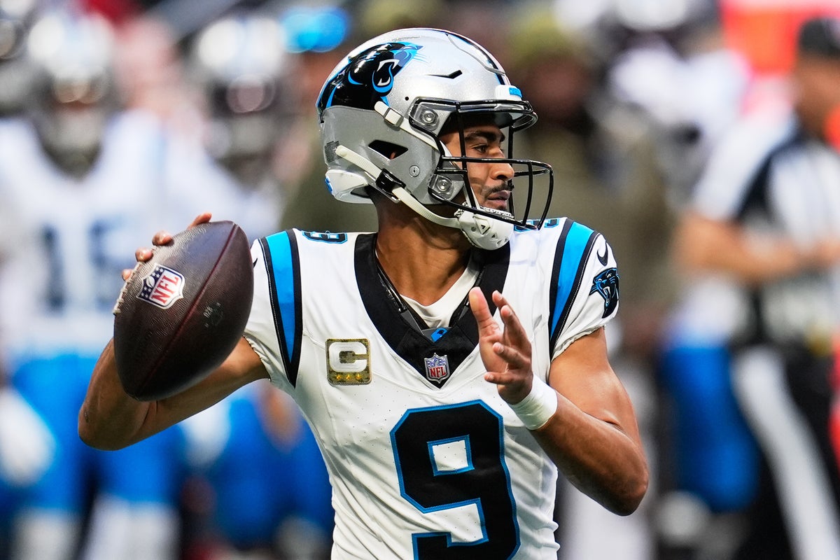 Bryce Young lanza récord de franquicia con 448 yardas y Panthers vencen ...