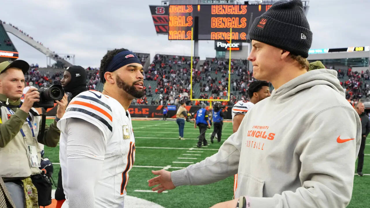 Did Aaron Rodgers Get Hurt? What We Know About Steelers Quarterback's Exit