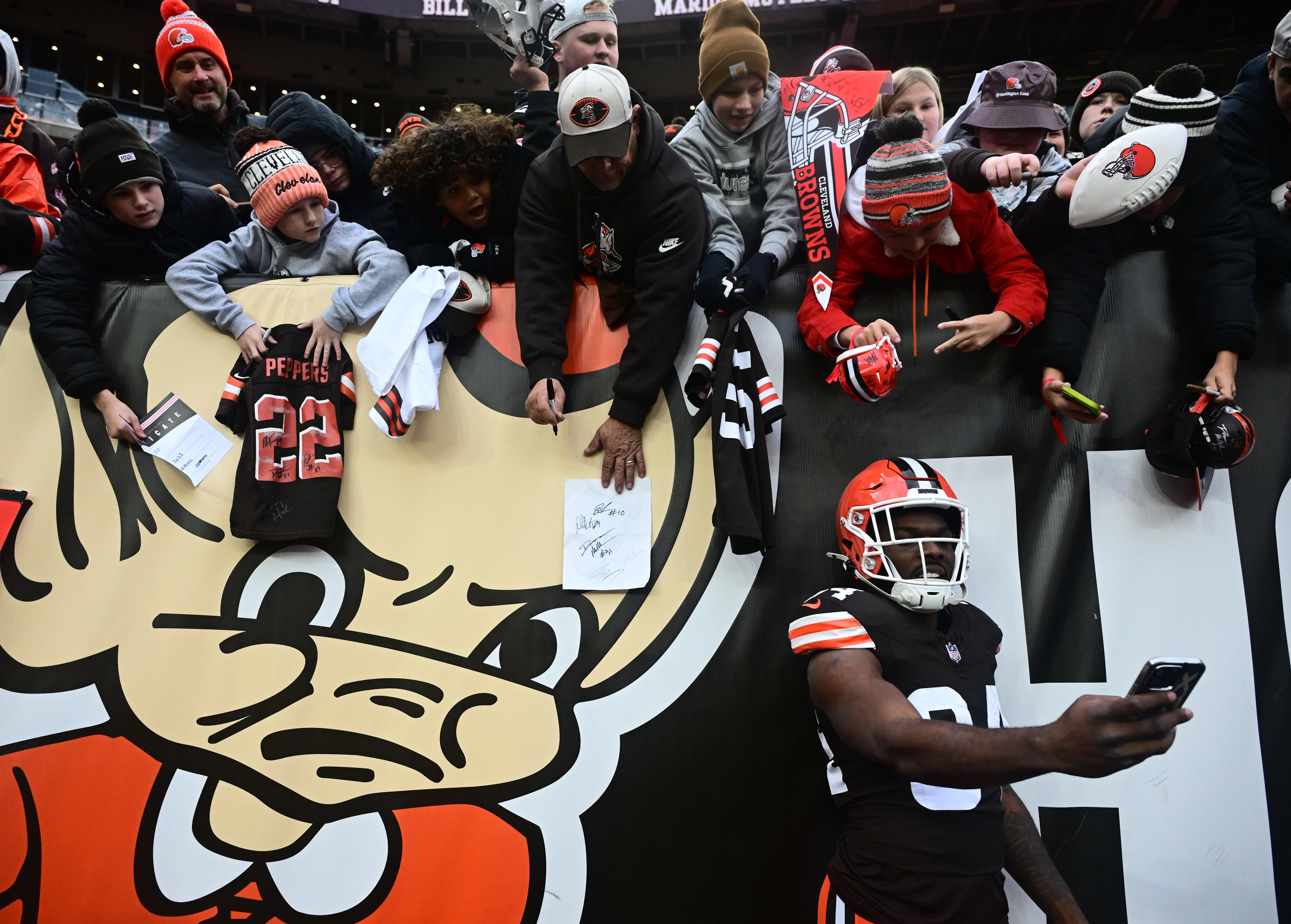 Browns inactive list vs. 49ers doesn't include running back Jerome Ford
