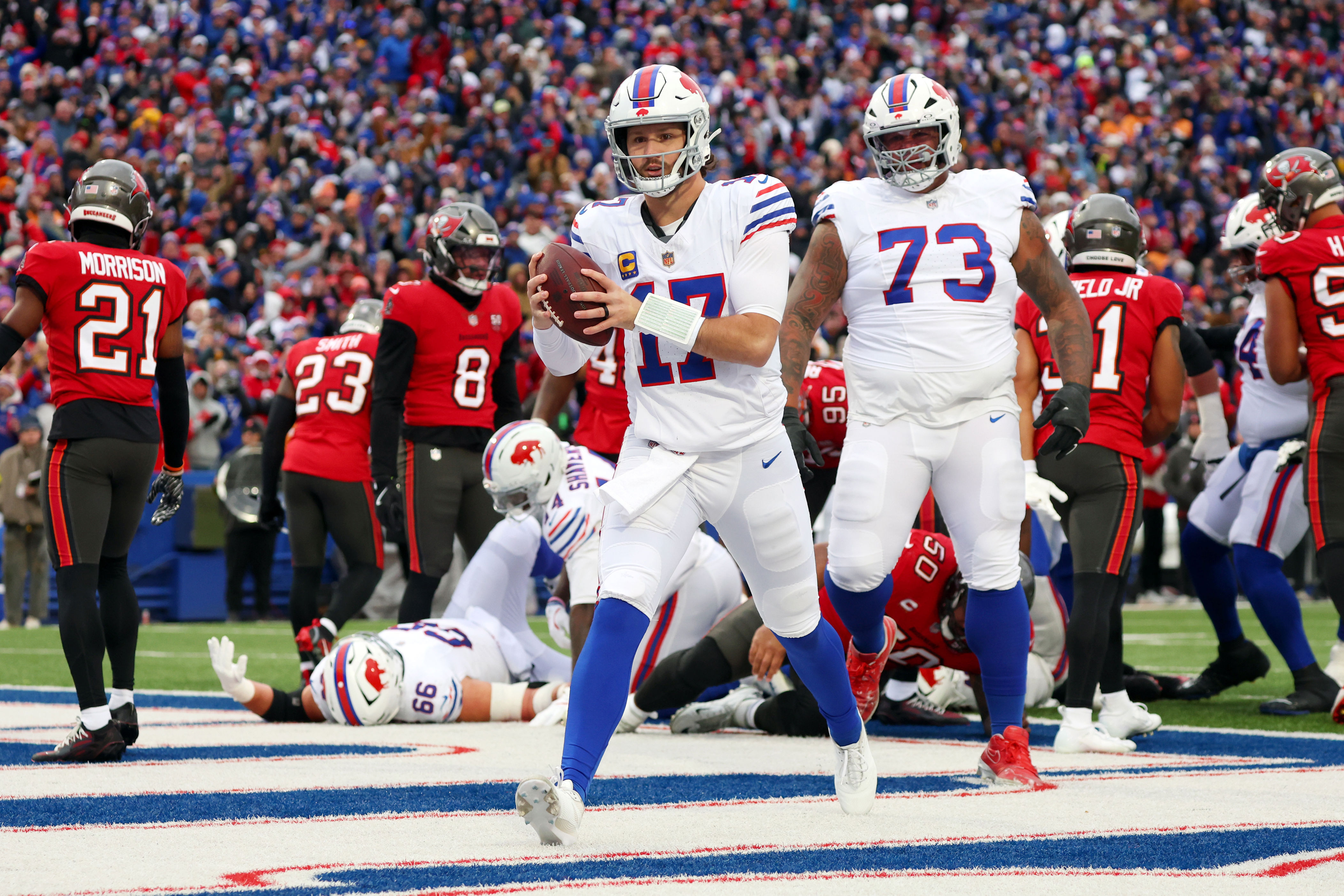 Josh Allen's six touchdowns lead Buffalo to chaotic, crucial win over ...
