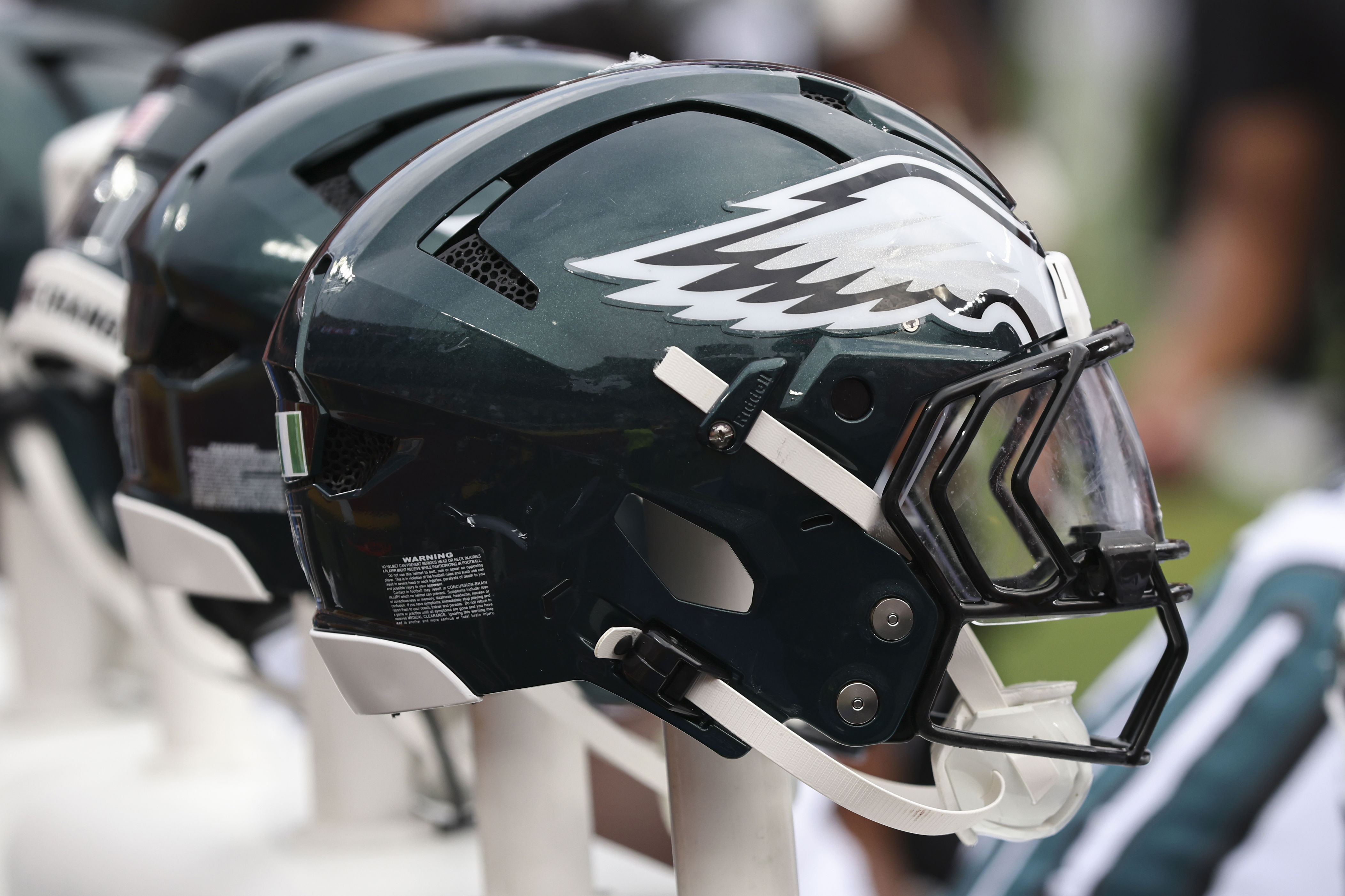 Eagles-Commanders inactives