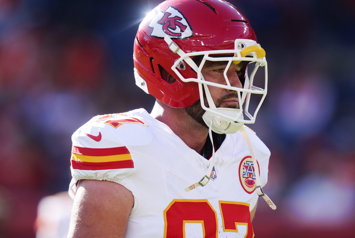 Chiefs TE Travis Kelce Awaiting Punishment Decision After Broncos Incident
