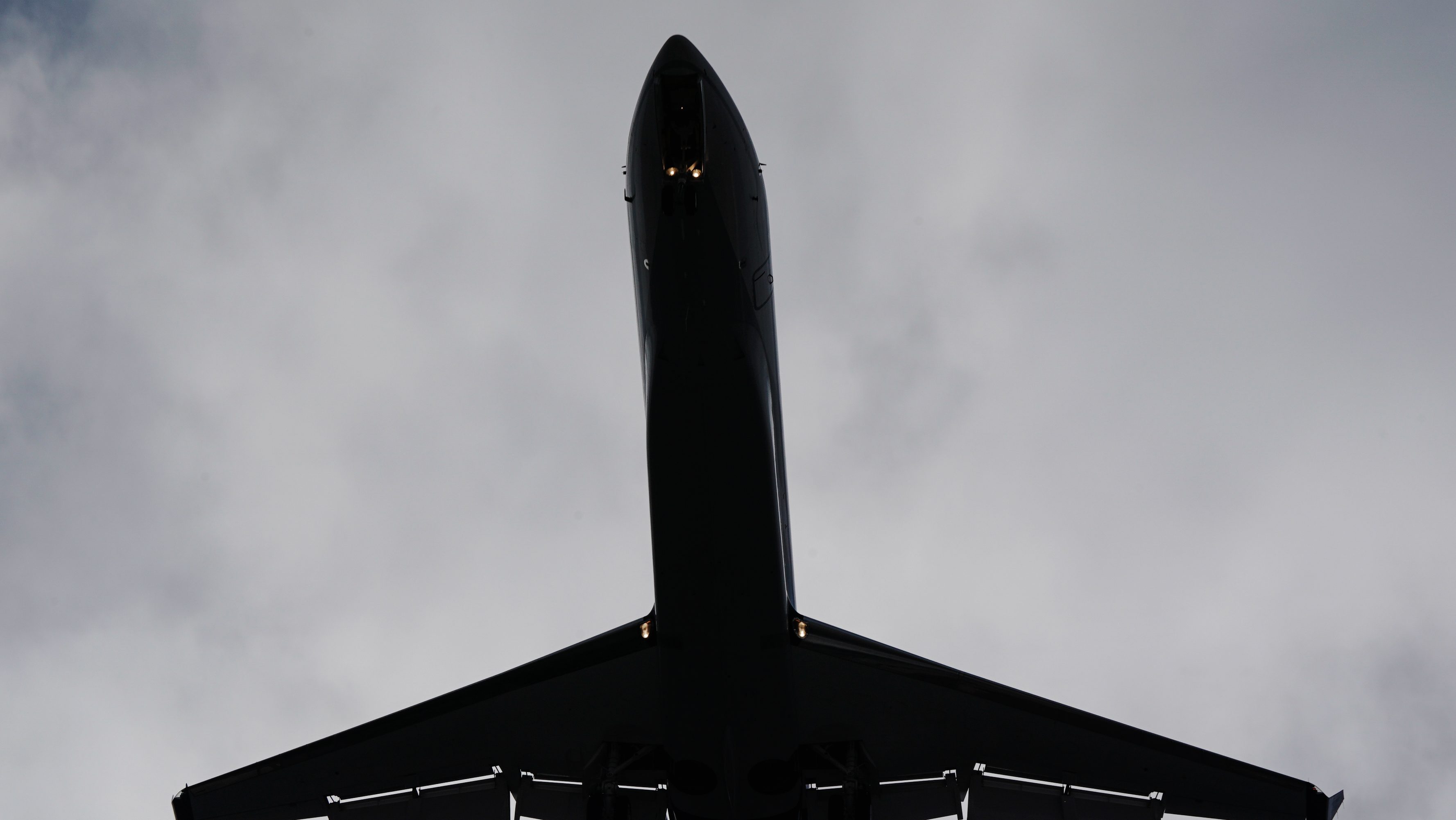 Bomb threat forces Chicago-bound flight to make forced landing in St. Louis