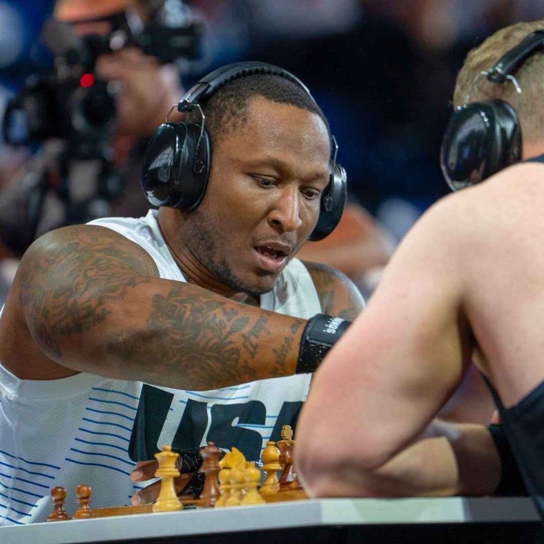 Checkmate or knockout: The sport of chess boxing combines brains and brawn