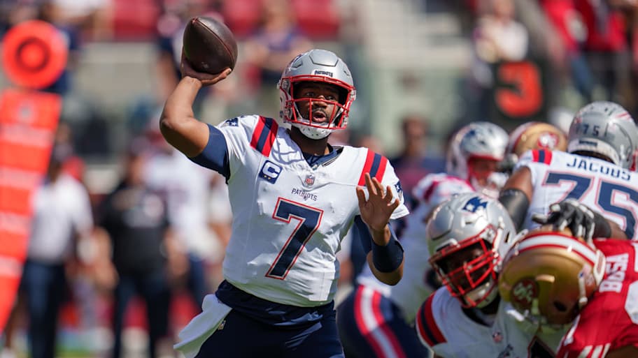 Former Patriots QB Breaks Drew Bledsoe's NFL Record