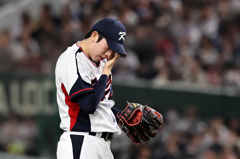 South Korean Pitchers Struggle with 23 Walks in Japan Series