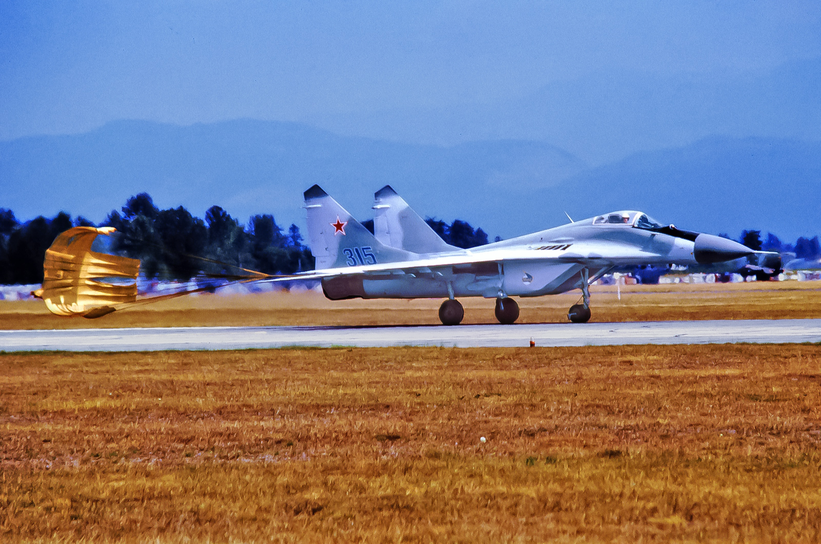 Top 10: Soviet Warplanes of the Cold War