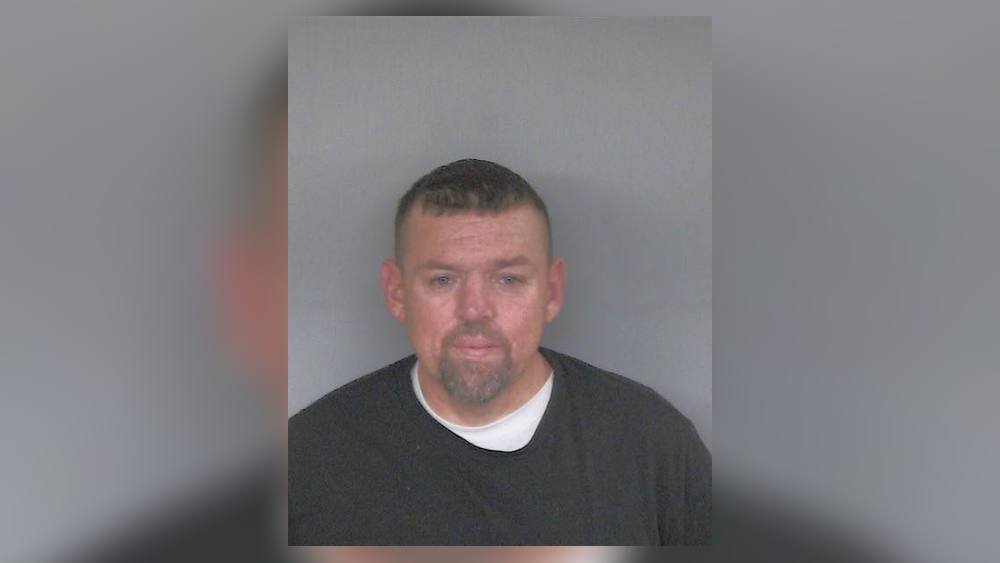 Man accused of passing bad checks at local businesses