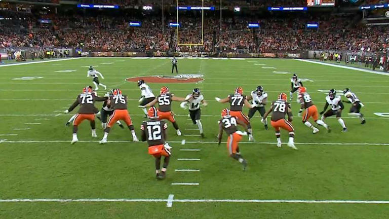 Ravens’ Kyle Hamilton Trolls Shedeur Sanders With Perfect Celebration ...