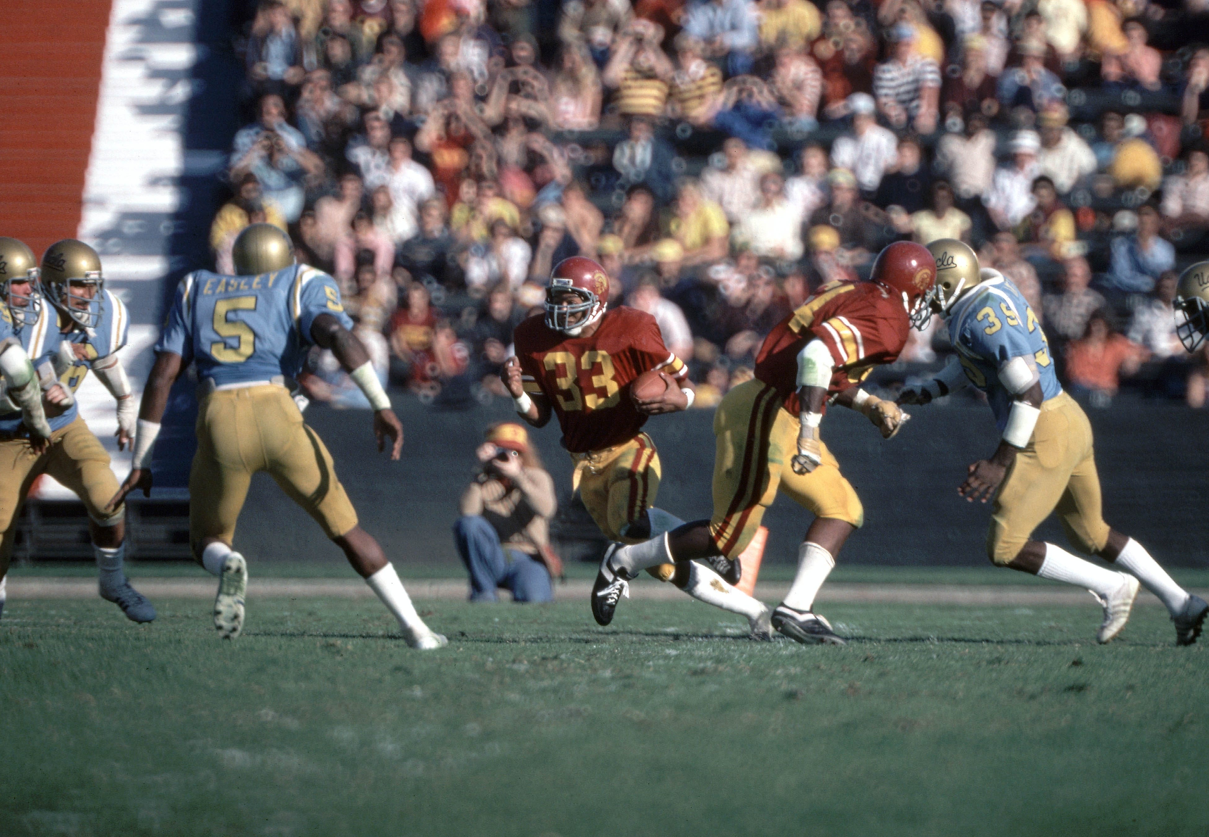 UCLA football announces the passing of Bruin legend and Hall of Fame ...