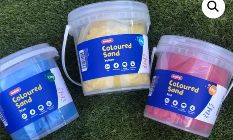 Asbestos has been found in children's coloured sand: What parents need ...