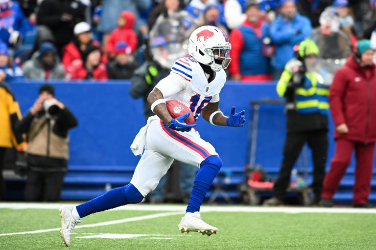 Buffalo Bills release three-time Super Bowl champion after two games