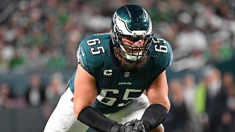 Eagles' Lane Johnson Exits Game After Suffering Apparent Injury