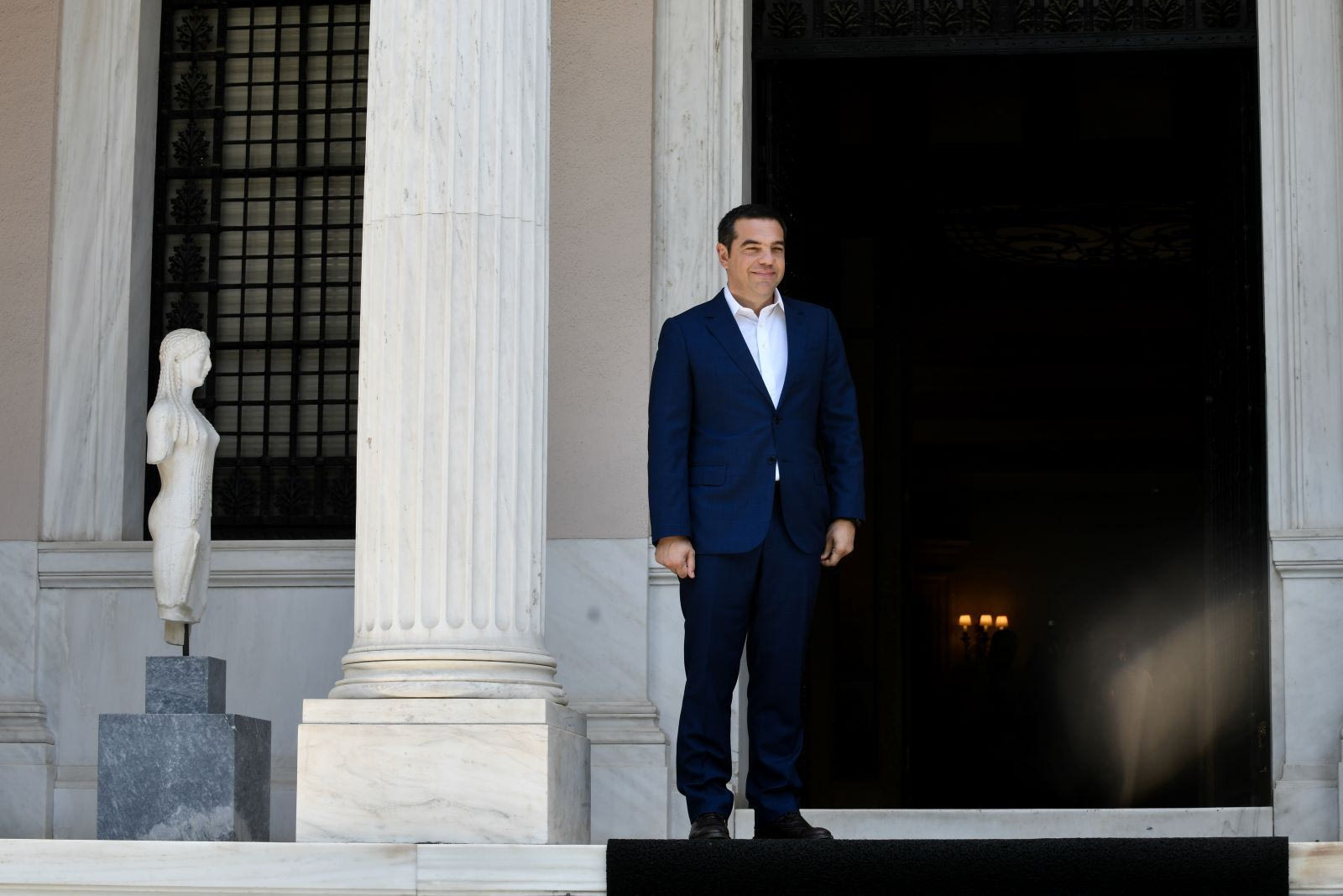 Η Ιθάκη και ο "συναγερμός" στο Μαξίμου
