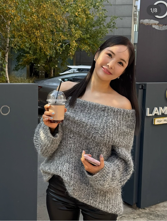 'You look like you're in your 20s.' Jang Young-ran maintains 55kg. Off ...