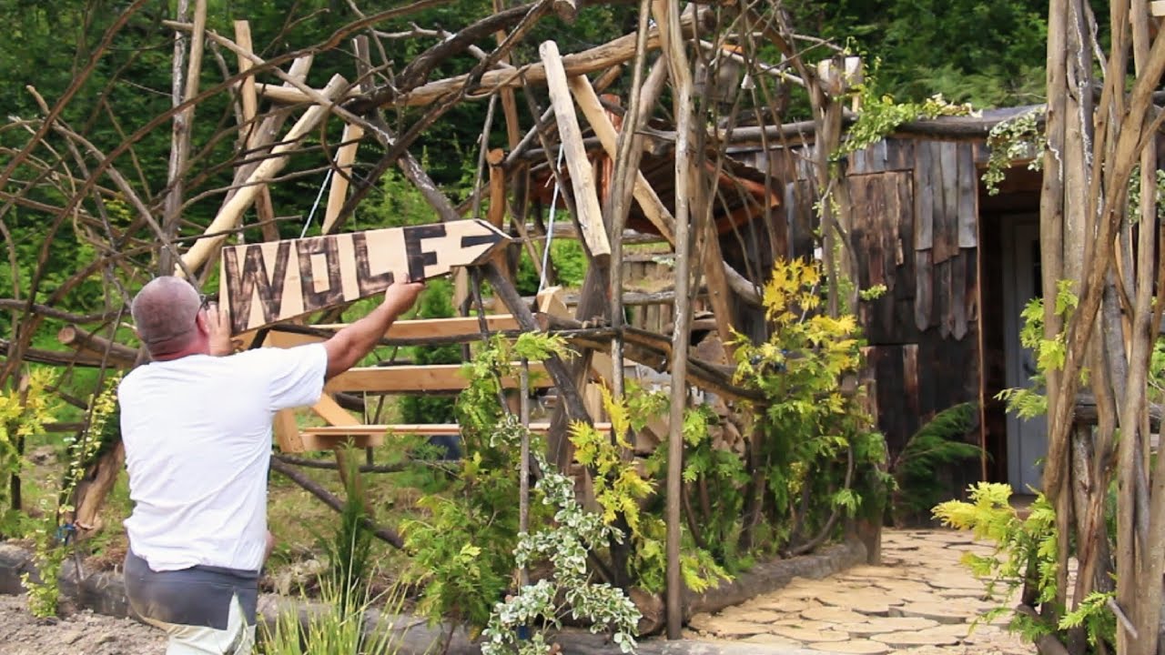 The final part of the dugout construction alone in the forest