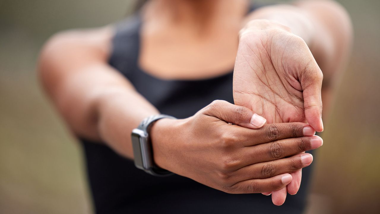 I tried doing wrist exercises for a month and my hands have never been ...