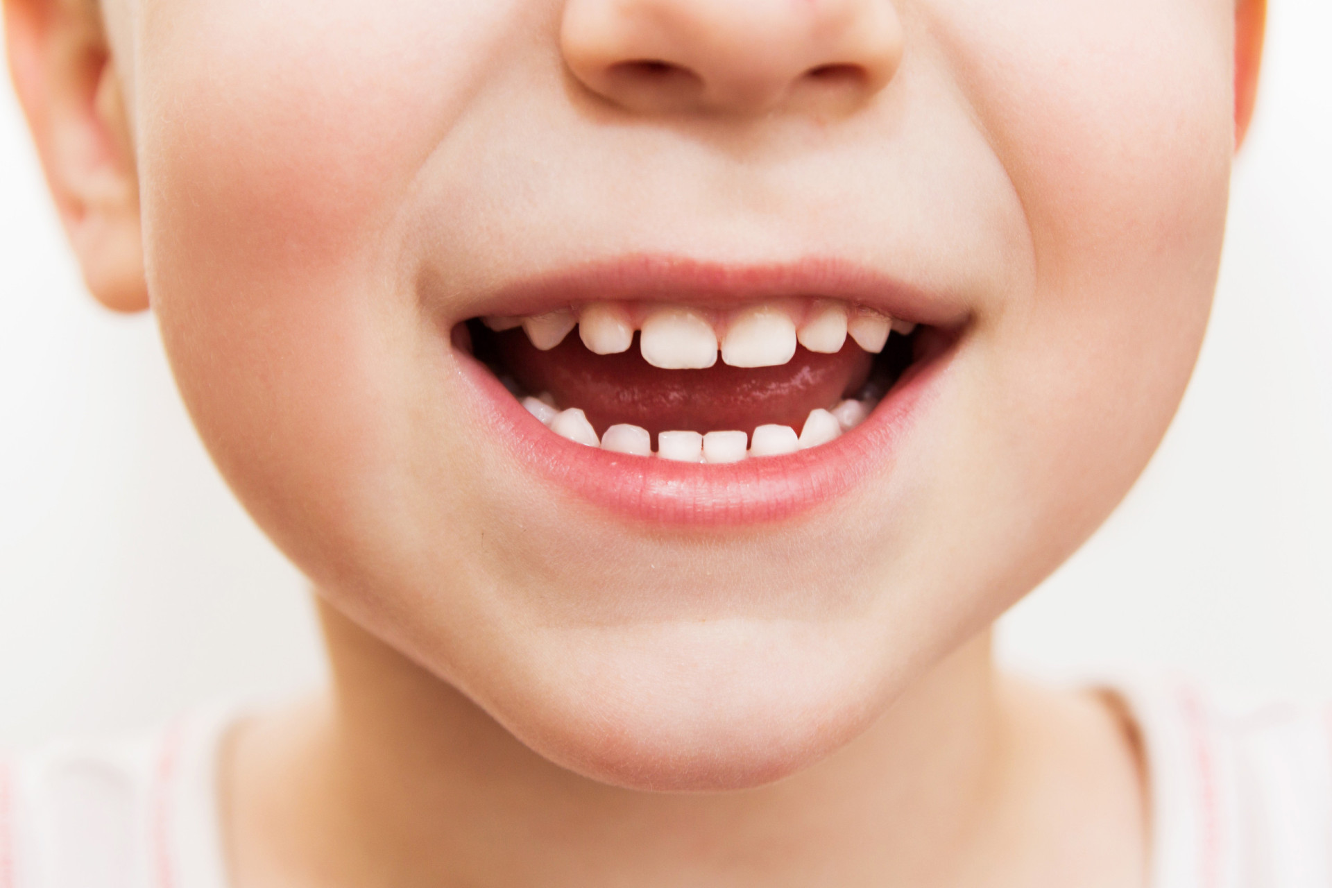 What causes teeth to fall out?