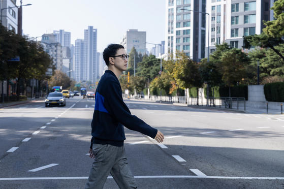 Author draws on former corporate life for hit JTBC drama, 'The Dream ...