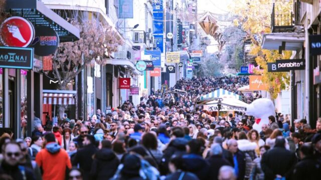 Εορταστικό ωράριο Χριστουγέννων 2025-2026: Αυτές τις ημέρες θα είναι ...