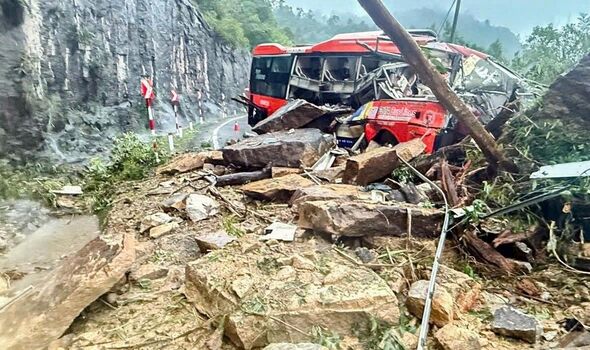 Landslide bus horror kills six people and injures 19 on popular tourist ...