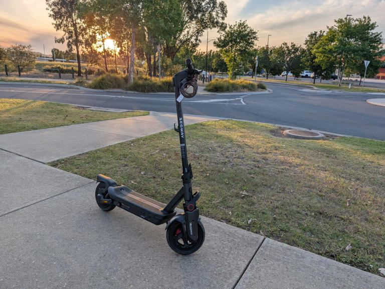 REVIEW: Segway Max G3 electric scooter, a powerhouse commuter with a ...