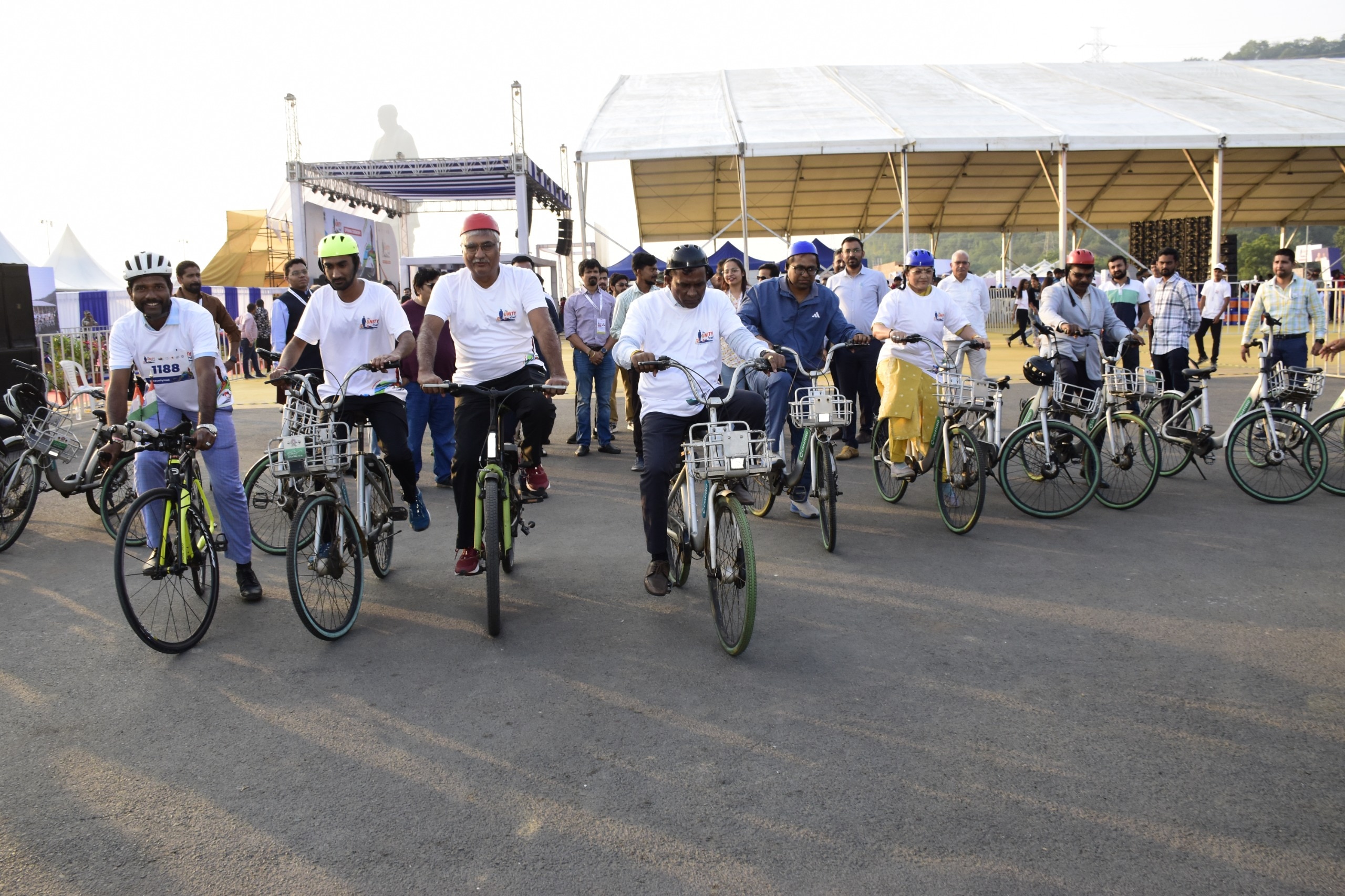 Unity Trail Cyclothon brings Swadeshi spirit to the Statue of Unity