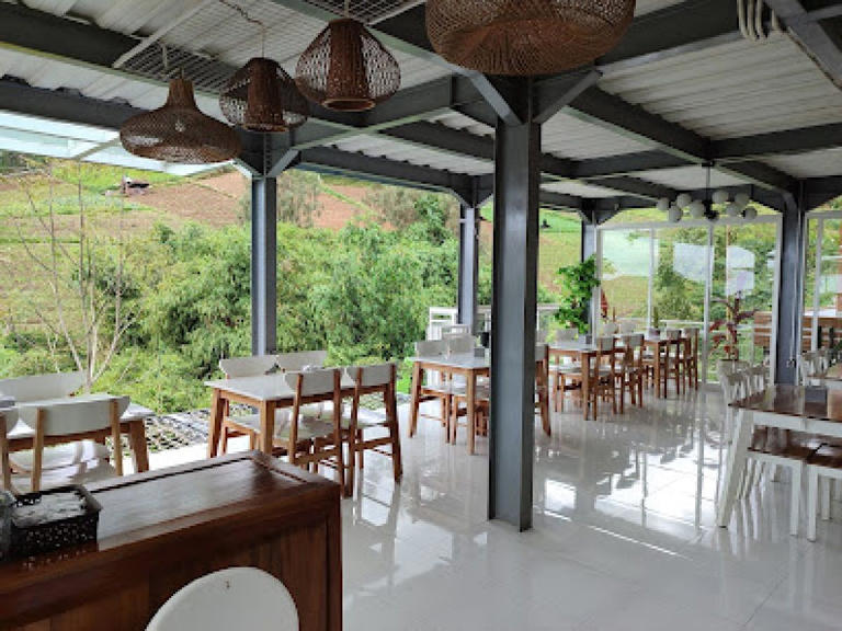 Rekomendasi Cafe Tawangmangu Terdekat Buka 24 Jam cocok untuk Nongkrong ...