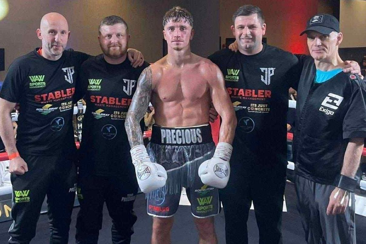 Bridlington boxer James Precious makes winning start to pro career