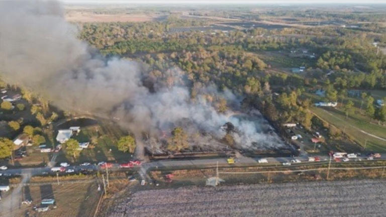 ‘We lost everything’: Family reacts after losing everything in massive ...