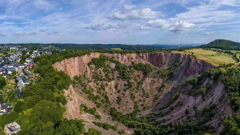 Lithium im Erzgebirge: Warum Bergbau-Pläne die Region spalten