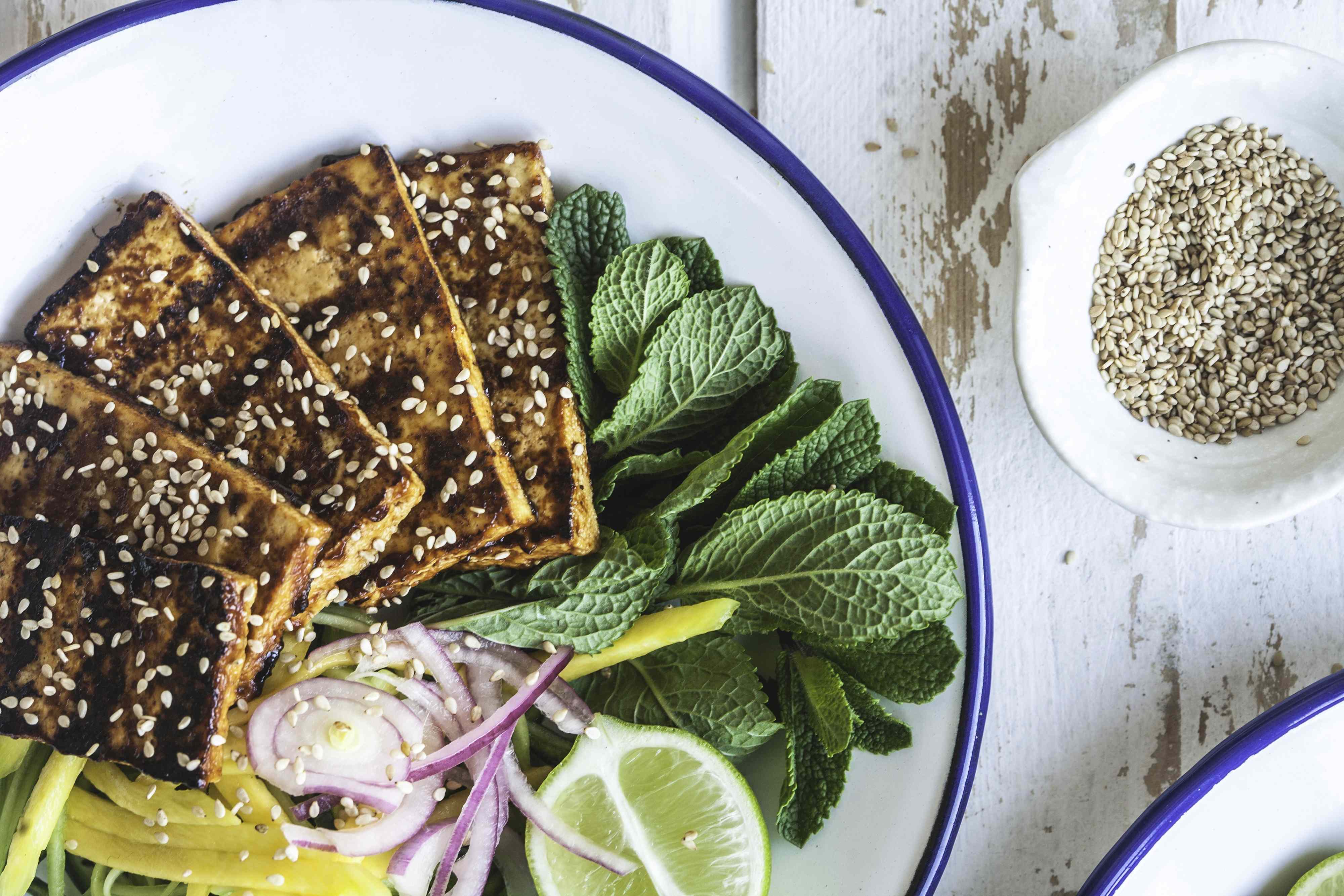 9 Calcium-Rich Foods That Aren't Dairy