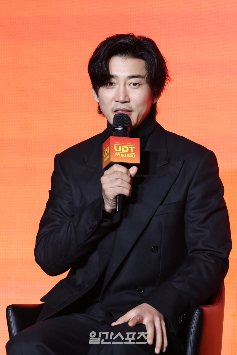 ‘UDT’ 윤계상 “액션, 더 늙기 전 도전…계속 해도 될 듯” 너스레