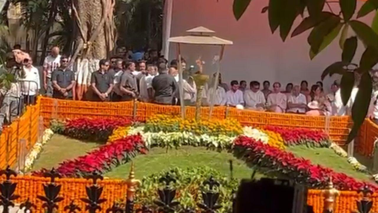 IN PHOTOS Raj Thackeray and Uddhav Thackeray come together on Bal ...